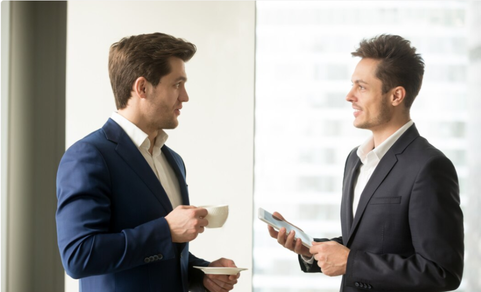 Top Networking Tips for Business Professionals in Italy | Salvador Ordorica